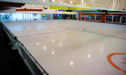 Galleria Mall | Ice Skating Rink. Best Technology Ice Rink Service